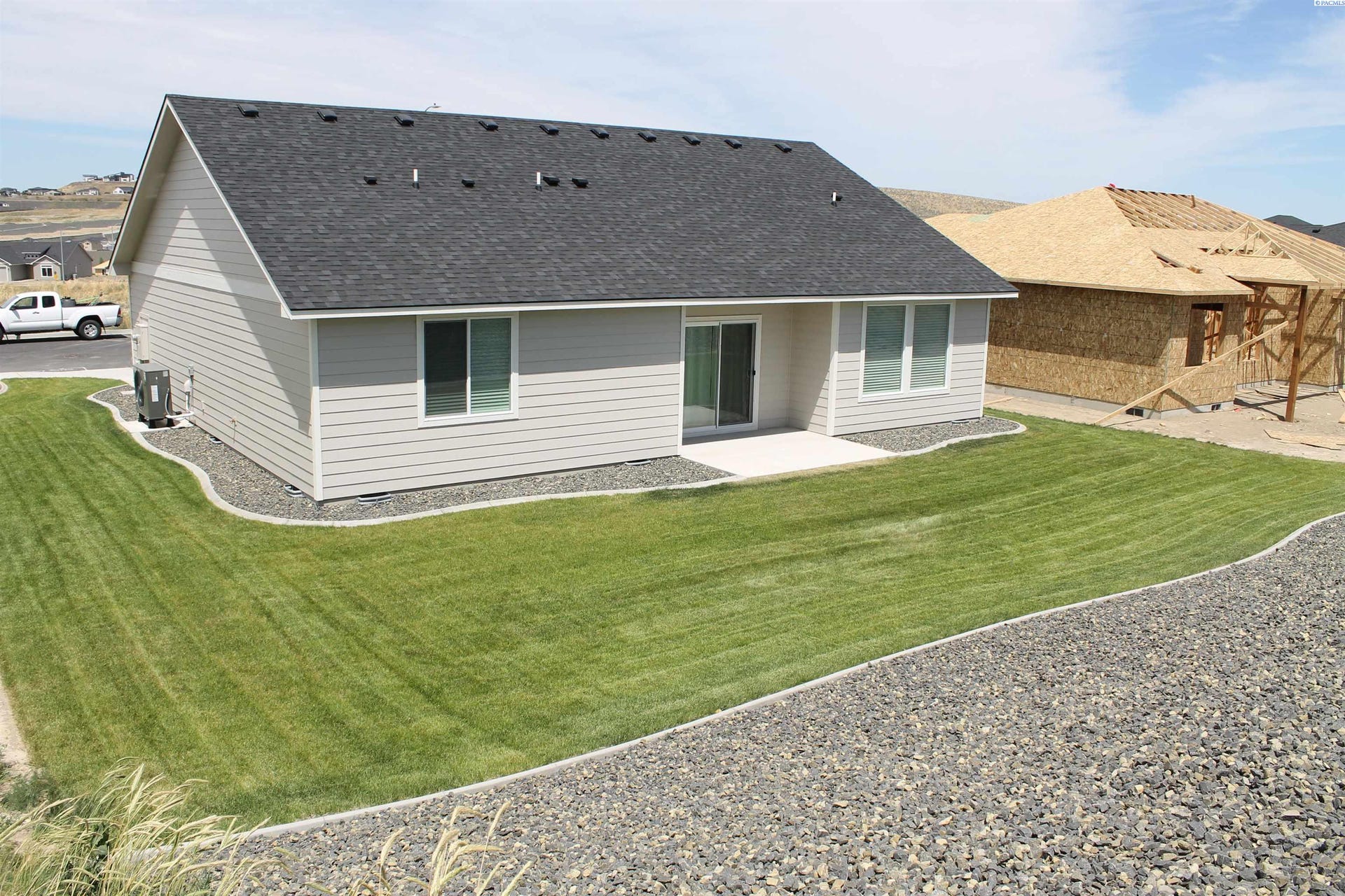 7175 W 35th Ave, Kennewick, WA 99338, Kennewick West